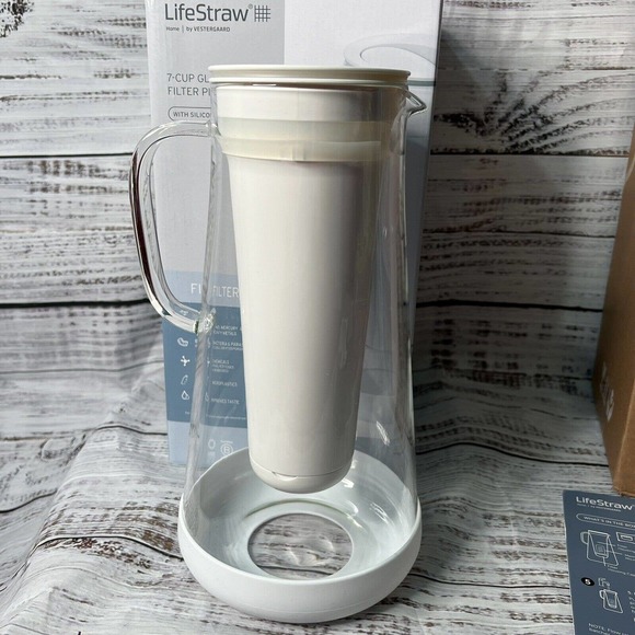 Life Straw | Dining | Lifestraw Home Pitcher Glass And Silicone Base 7 ...